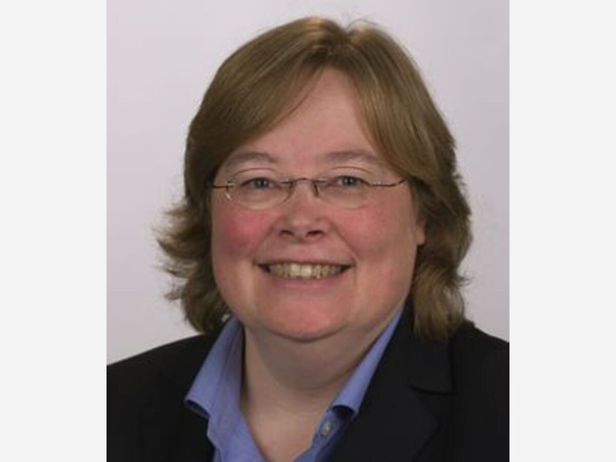 Carole C. Russell, 62 | Franklin Observer