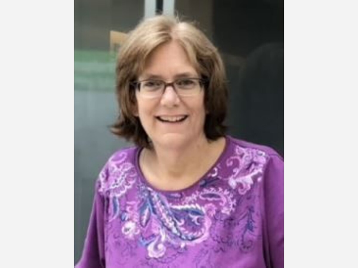 Elizabeth A. 'Beth' (Harris) Fish, 56 | Franklin Observer