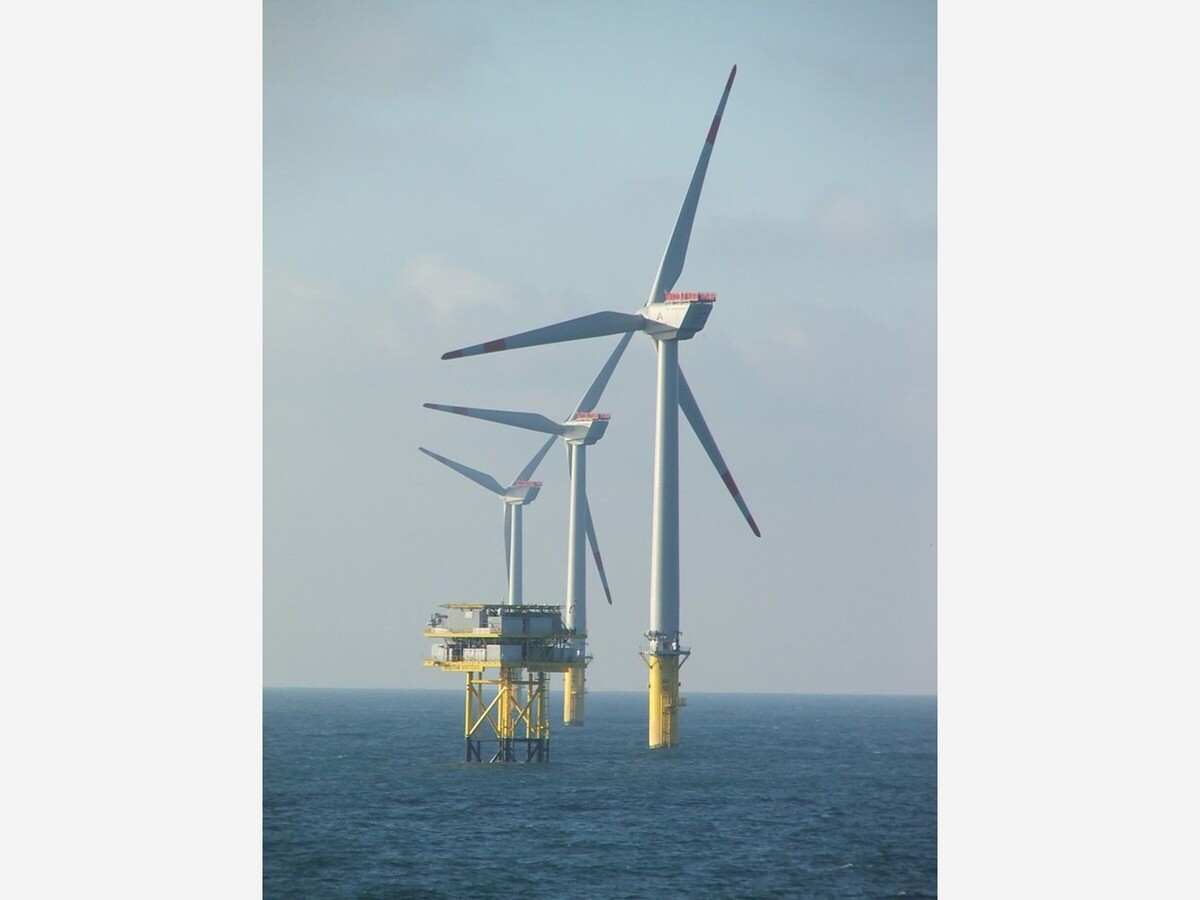 With Caveat, Mayflower Wind Commits To Contract | Franklin Observer