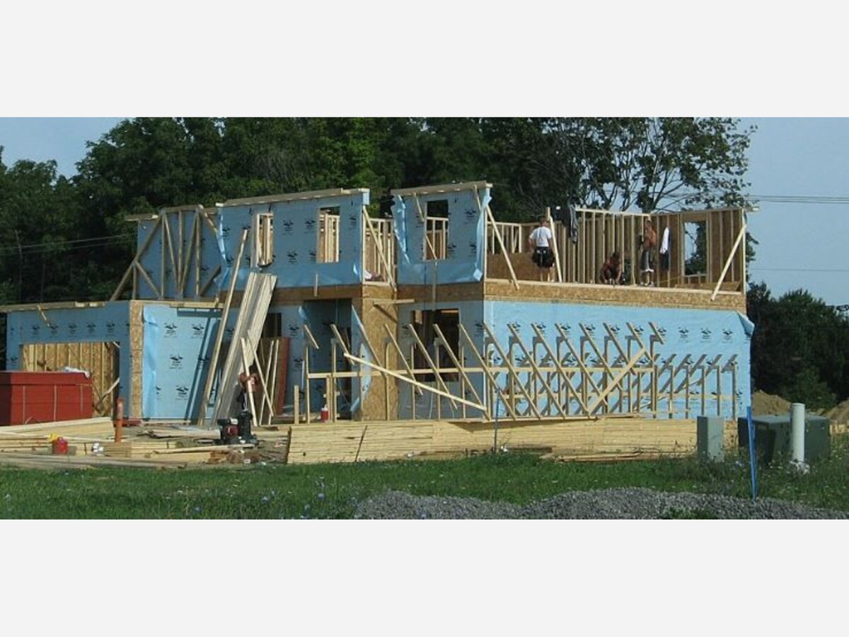 Realtors Take Build-More Approach To Housing Woes | Franklin Observer