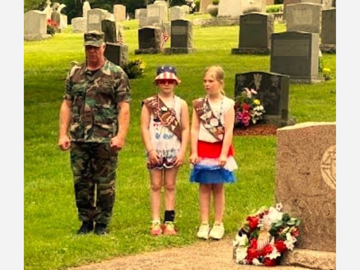 Parade and Ceremonies Brought Out Hundreds of Residents, Vets ...