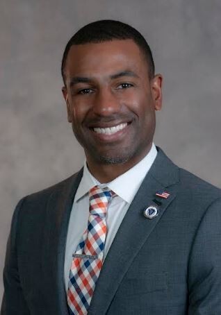 Rep Vaughn Hosts Event for Area Vets | Franklin Observer